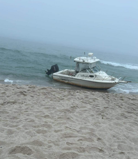 Boat Runs Aground Atlantic Beach